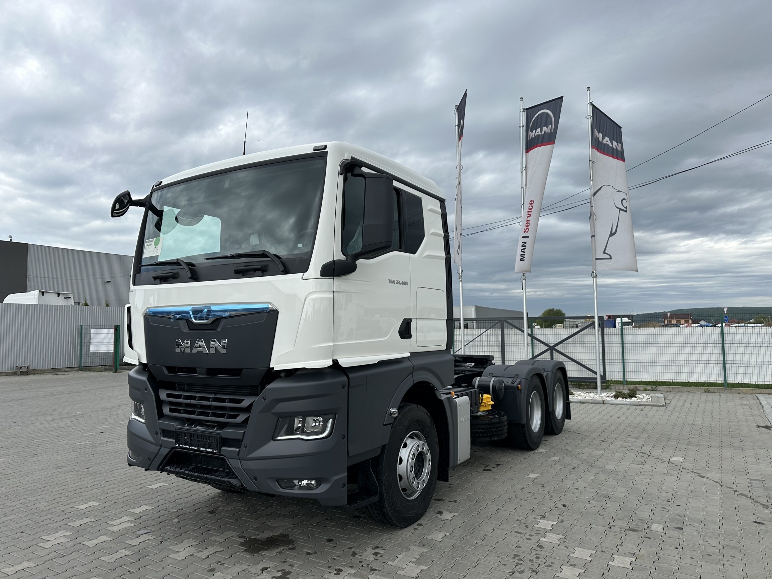 Available new trucks - Truck - MAN-westtrucks.com